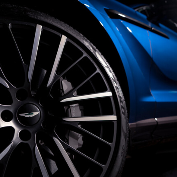 Aston Martin DBX 23'' Wheels — Miller Motorcars Boutique